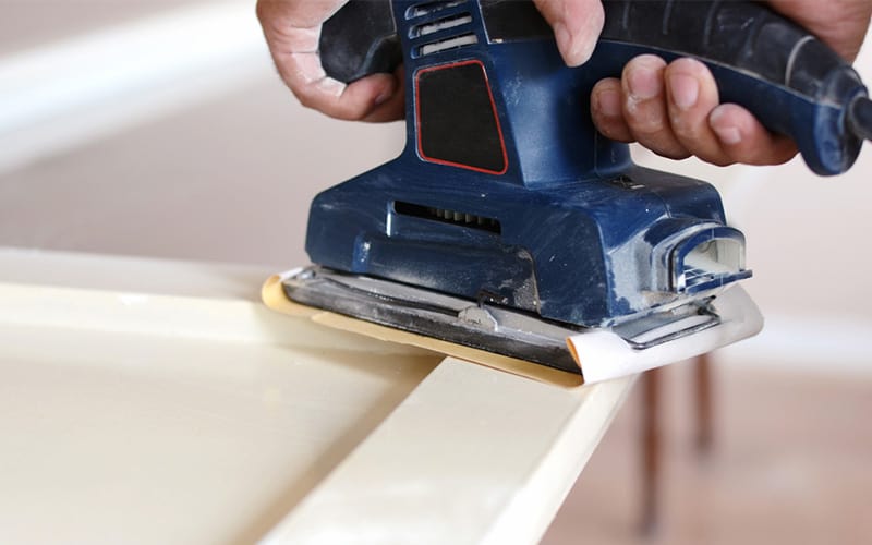 How To Put Sandpaper On A Palm Sander Our Quick Easy Guide